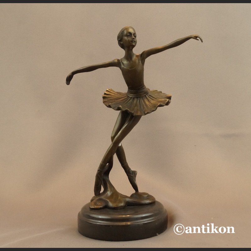 Rzeźba baletnica Degas brąz Francja - Galeria Antikon